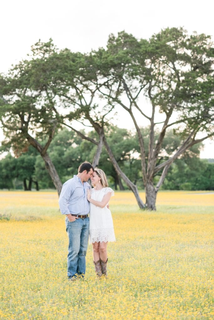 Landon + Michelle • Texas Engagements - Michelle & Logan Photo + Films