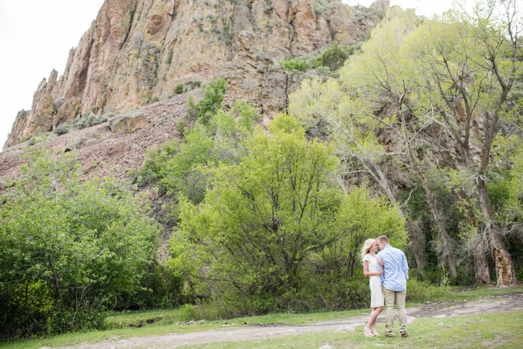 Brad + Oakley • Mountain Engagements - Michelle & Logan Photo + Films