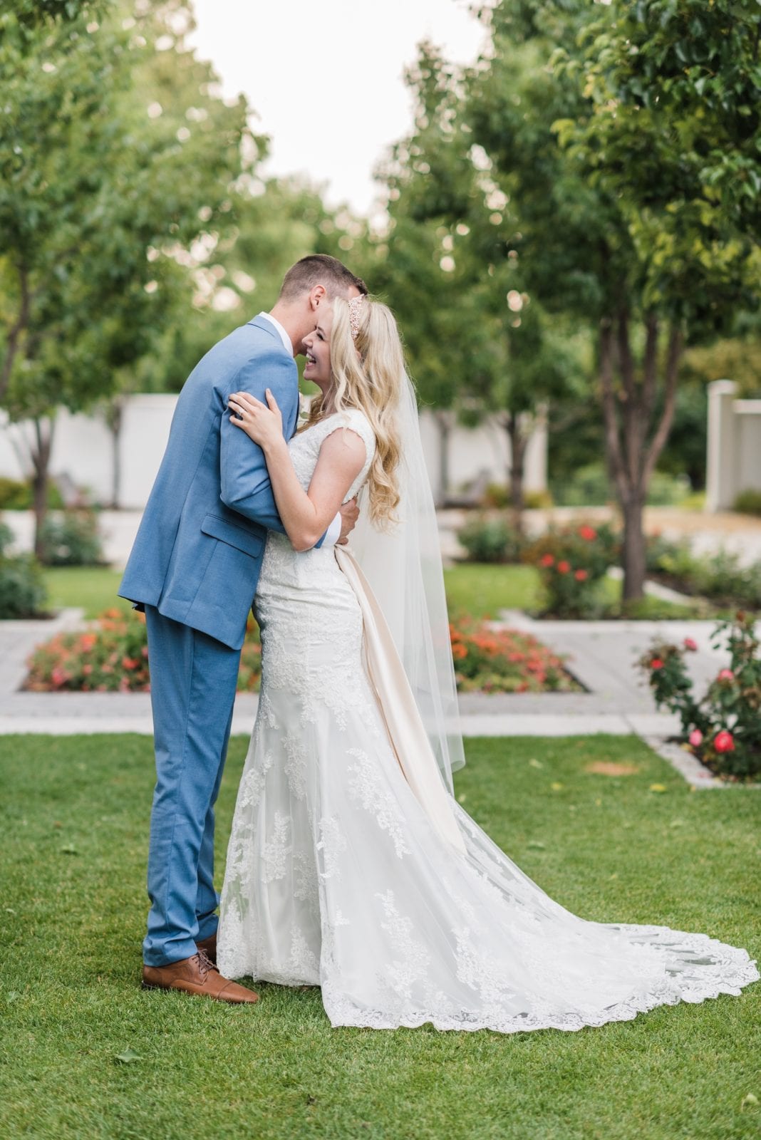 Logan & Abby First Look - Michelle & Logan Photo + Films