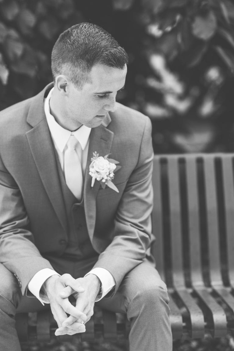 Logan & Abby First Look - Michelle & Logan Photo + Films