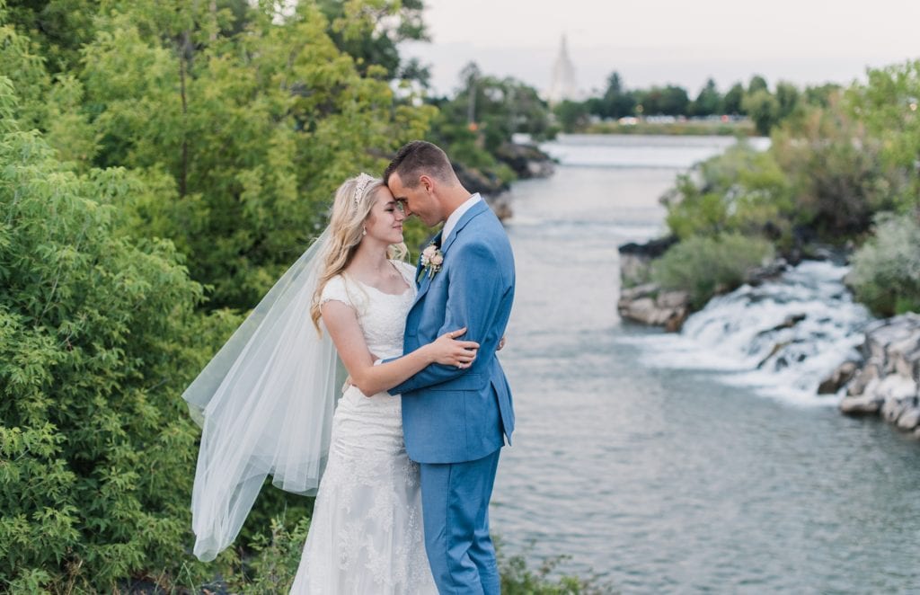 Logan & Abby First Look - Michelle & Logan Photo + Films