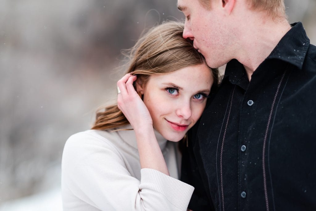 Jordan & Meaghan Winter Engagements - Michelle & Logan Photo + Films