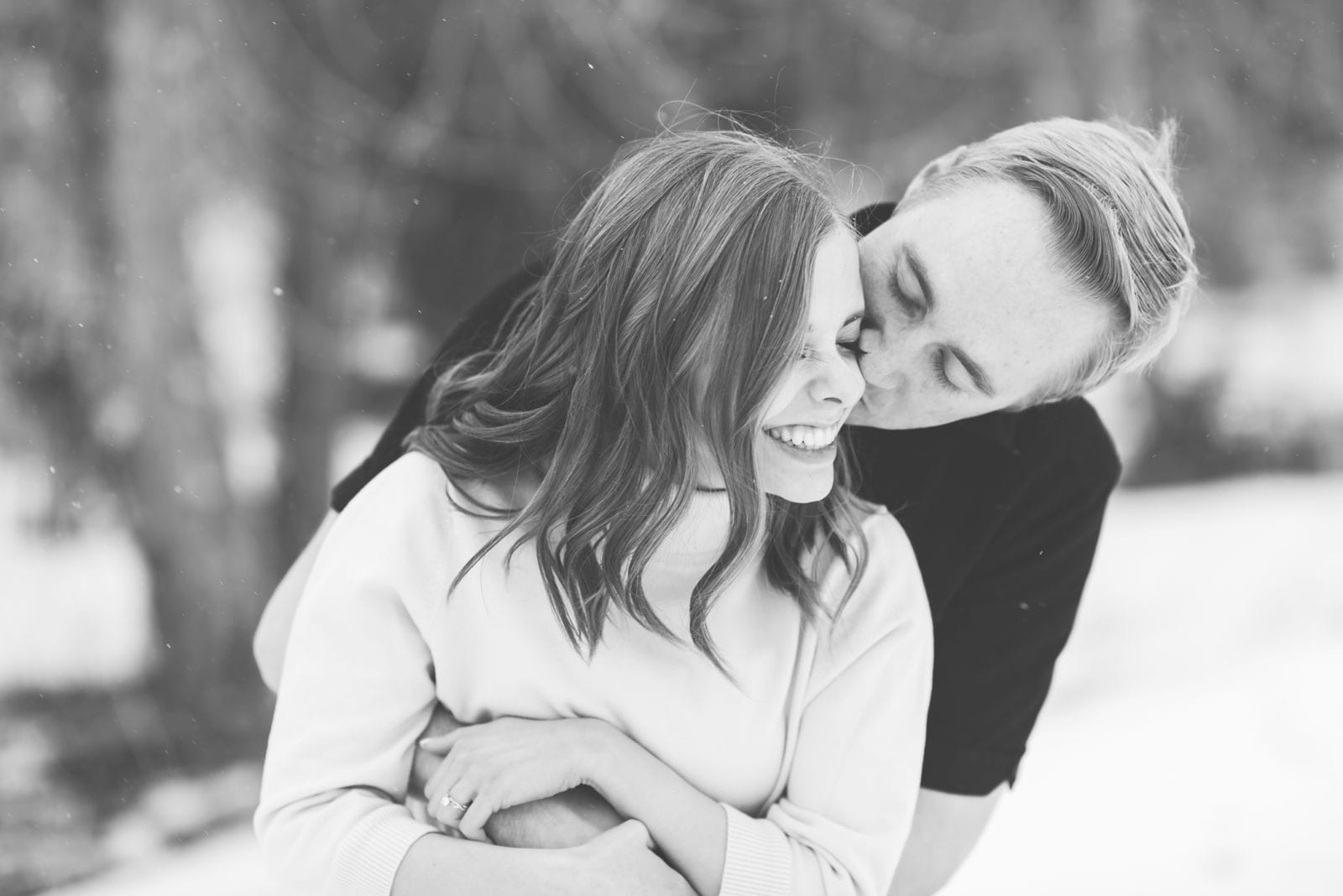 Jordan & Meaghan Winter Engagements - Michelle & Logan Photo + Films