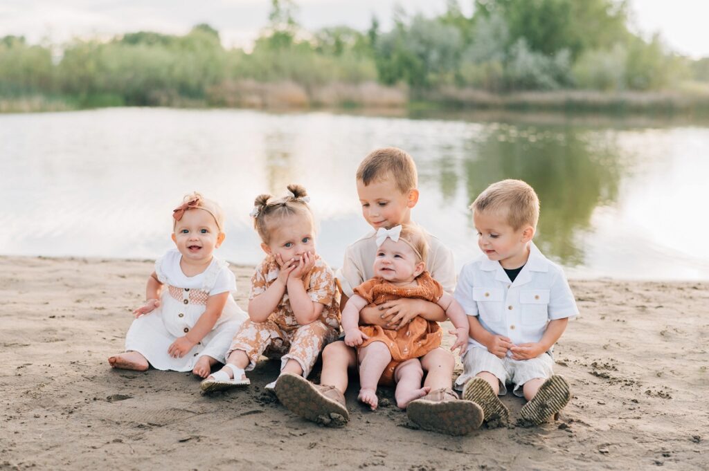 Family Photos at the Sand Dunes | The Sommer Family