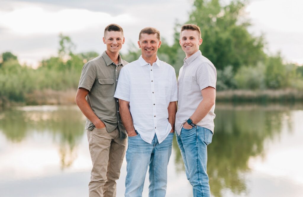 Family Photos at the Sand Dunes | The Sommer Family